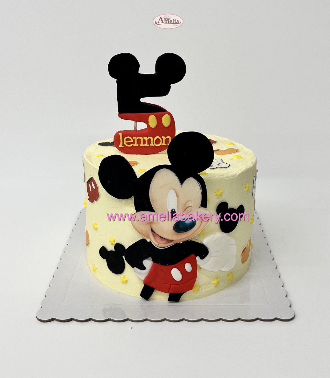 Pastel Mickey Mouse (buttercream) con número de mickey - Amelia Bakery